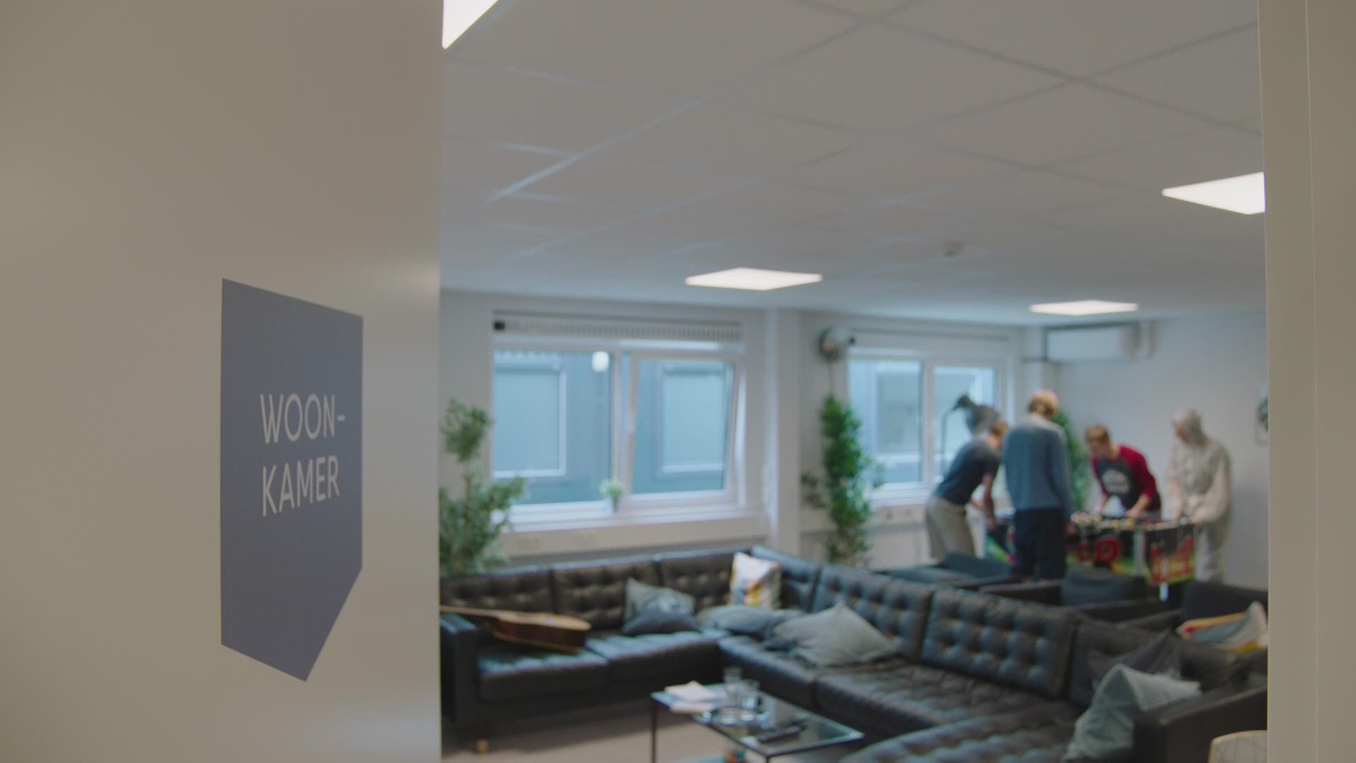 Hoe hebben 30 proefpersonen 4 weken in quarantaine doorstaan? Kijk mee ...