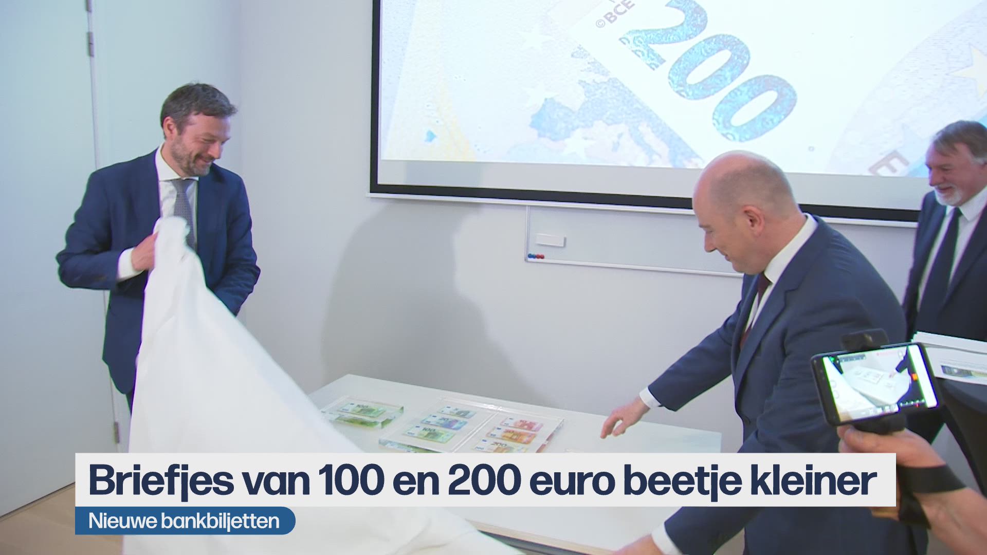 Nieuwe briefjes van 100 en 200 euro passen beter in uw portefeuille ...