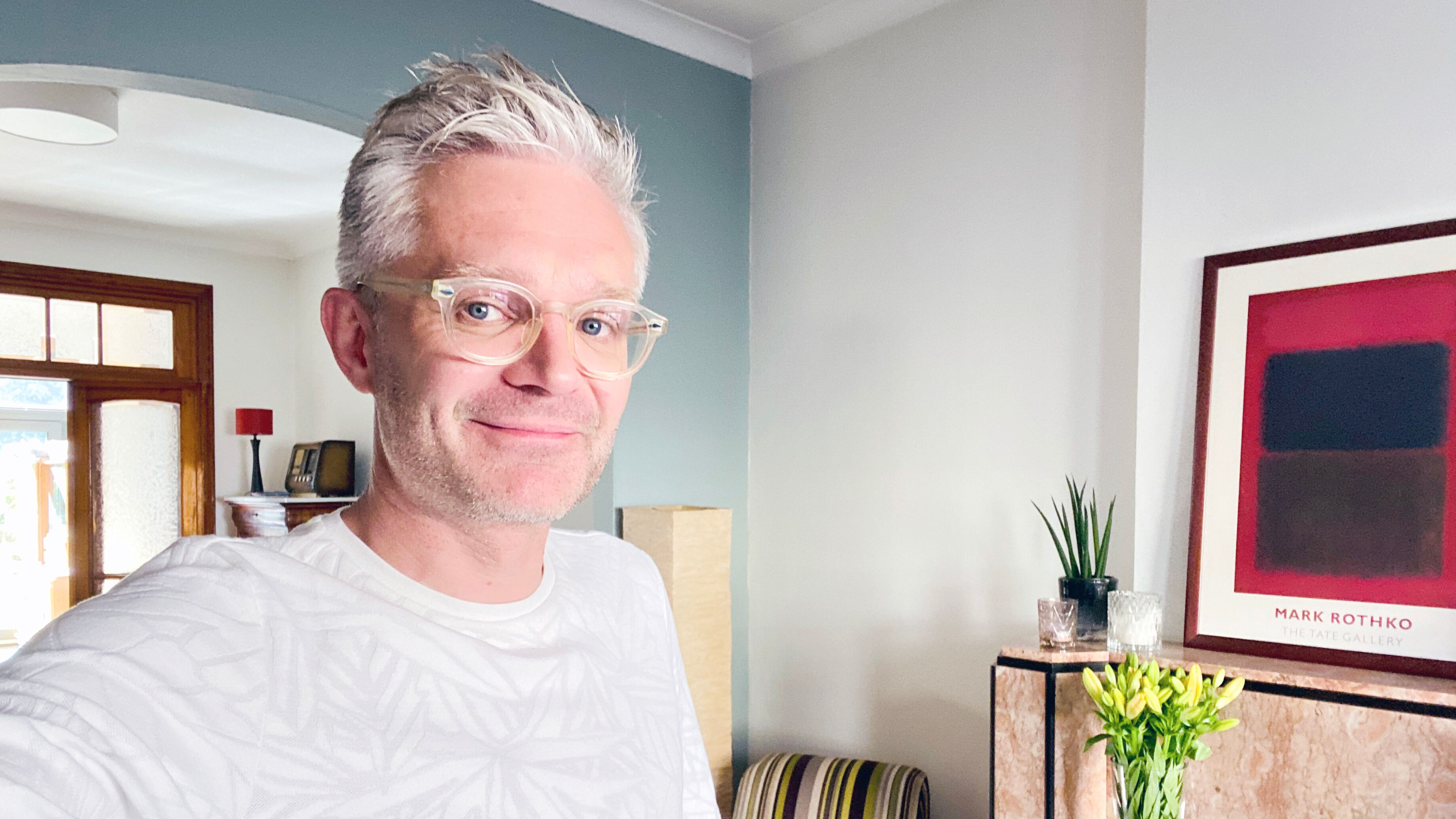 Kijktips van Ward Verrijcken: lachen op de maan, Epstein en een ...