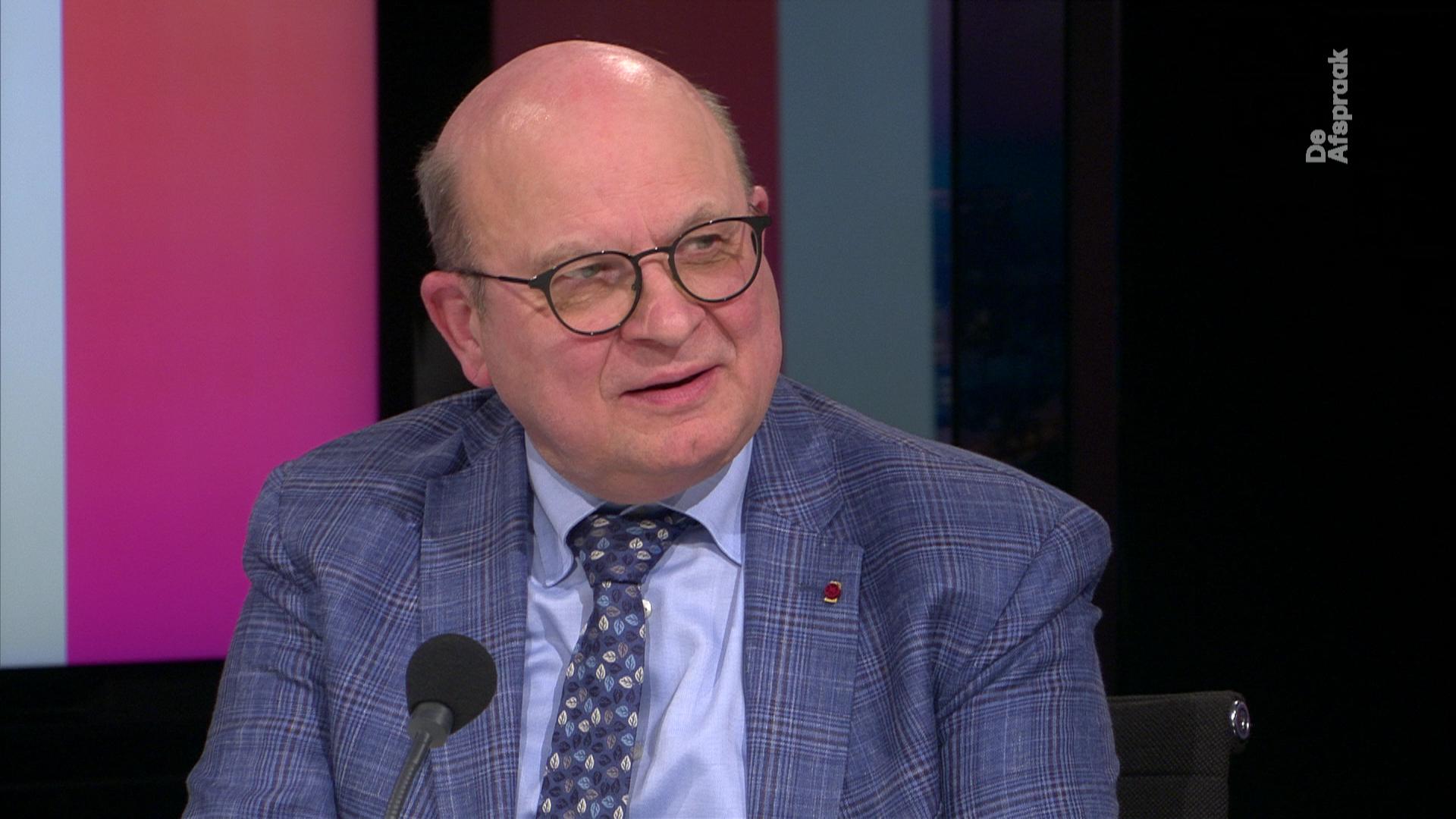 Grondwetspecialist André Alen ziet wel iets in voorstel voor België met ...