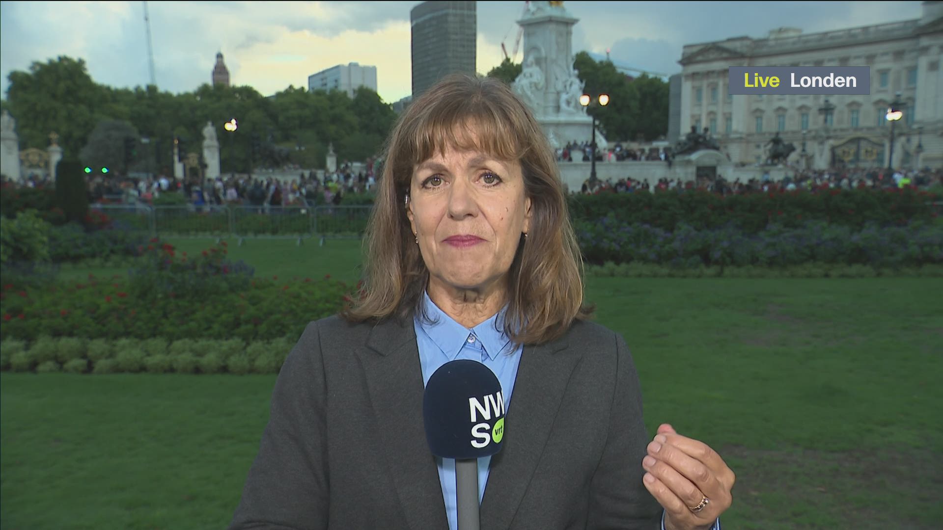 Koning Charles III houdt eerste toespraak: "Ik vernieuw vandaag mijn ...