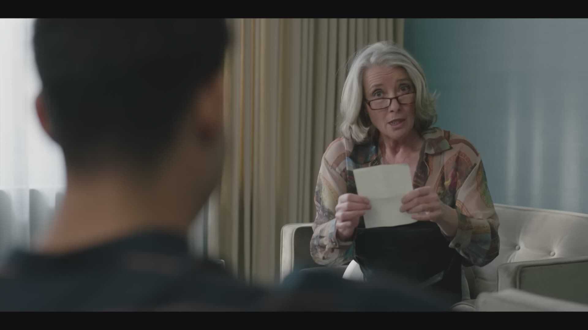 Film van de week: in “Good luck to you, Leo Grande” gaat Emma Thompson volledig naakt, en dat ...