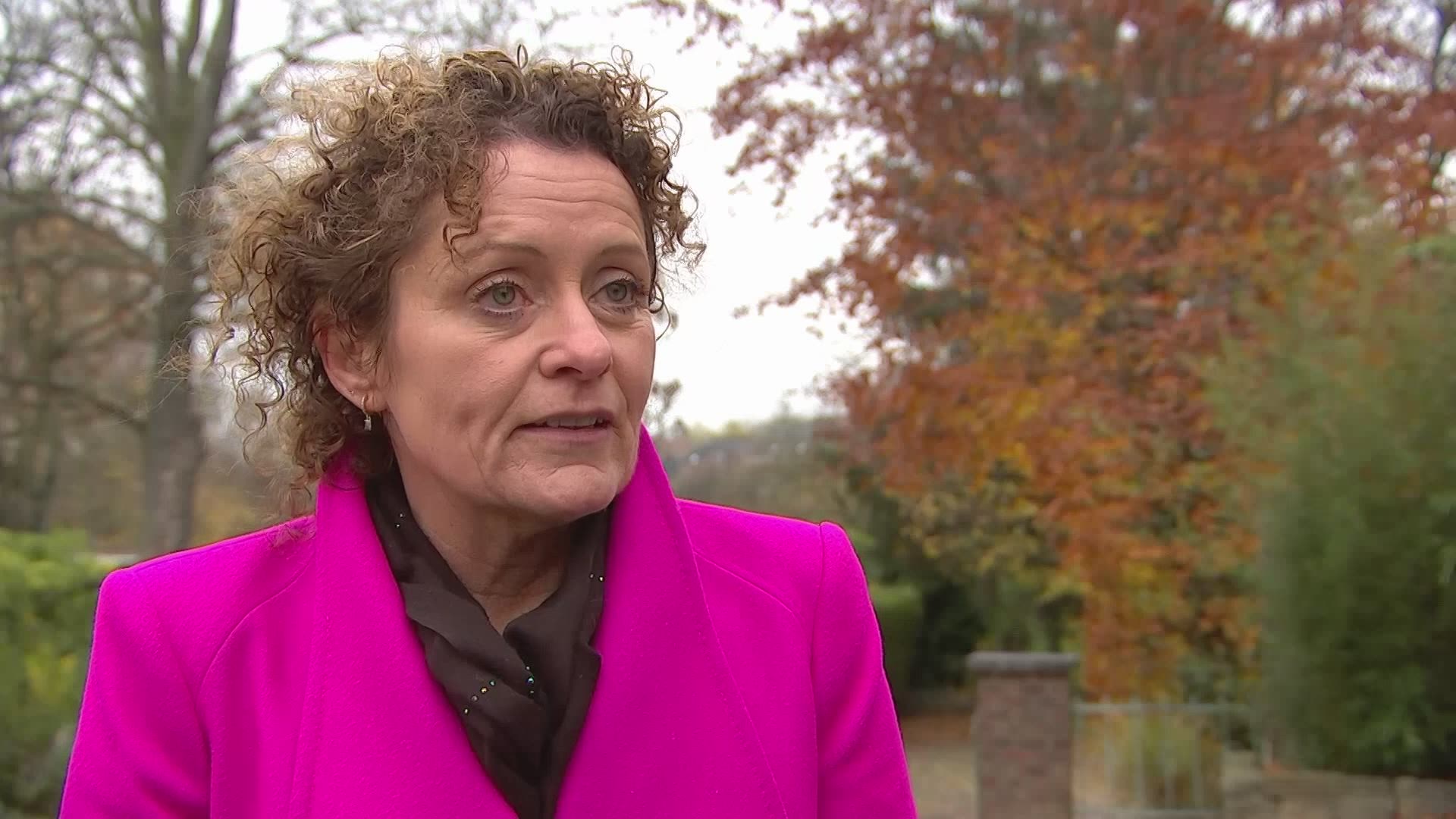 Scherp vonnis van Antwerpse rechtbank: De Lijn heeft geen wettelijke ...