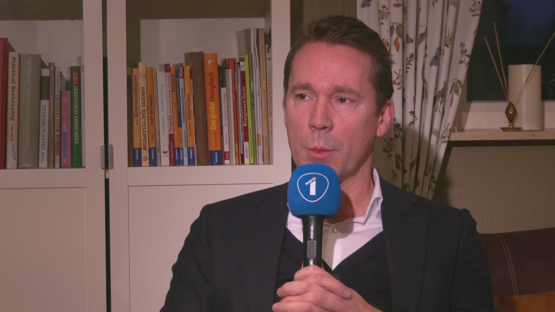 Ontbijten met minister Jo Brouns: "Verschil tussen werken en niet ...