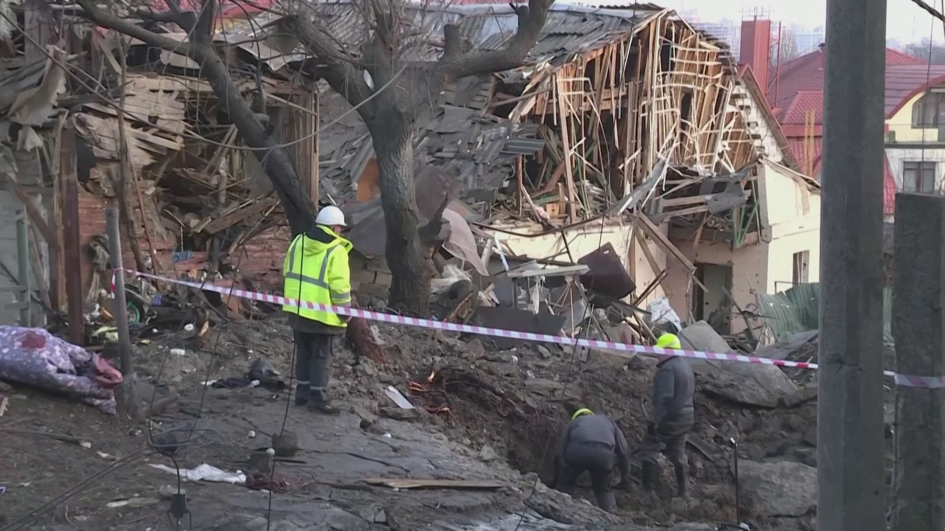 Ook op de laatste dag van het jaar vuurt Rusland raketten af op ...