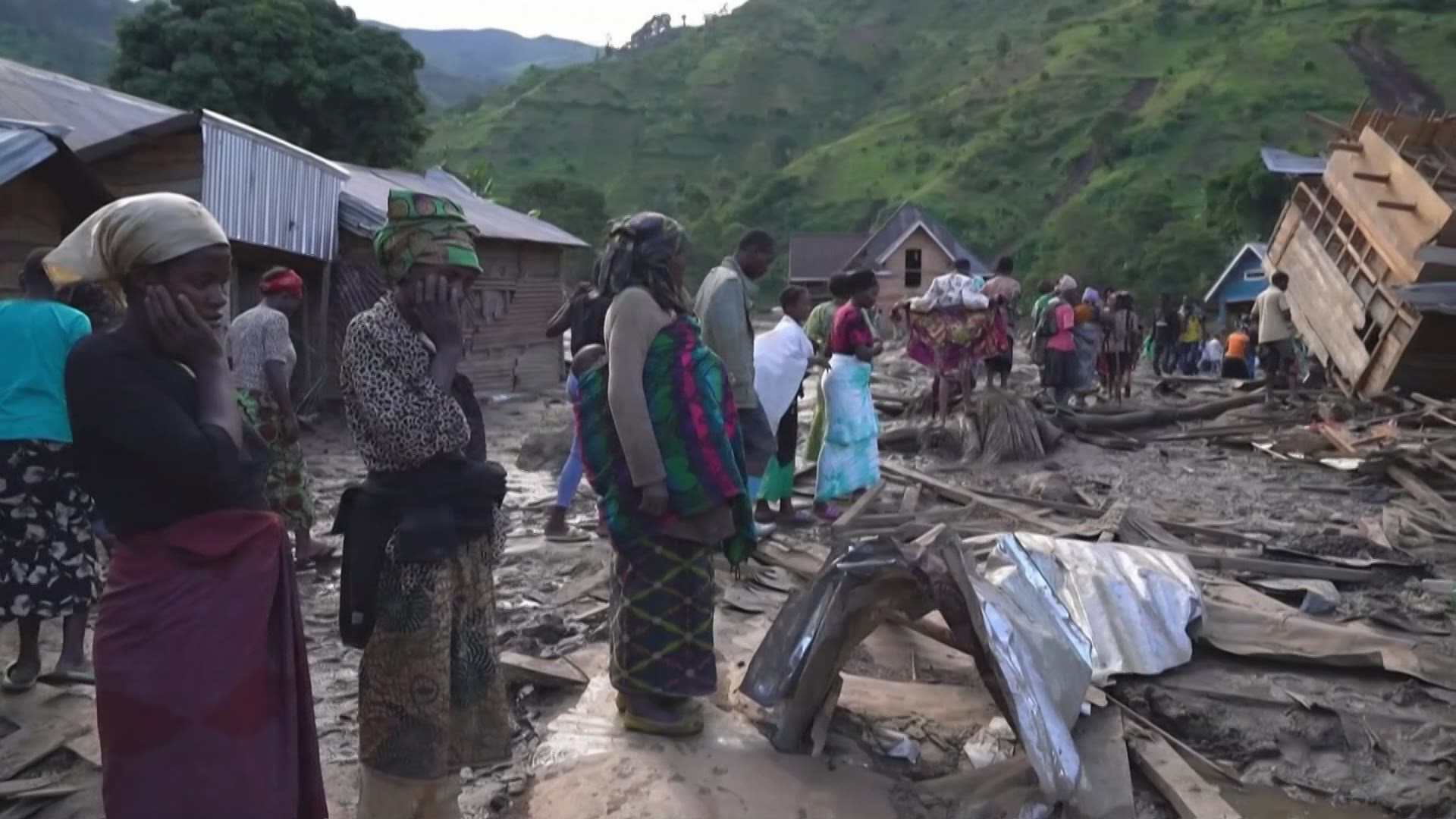 Dodental na zware overstromingen in Oost-Congo loopt op tot bijna 400 ...