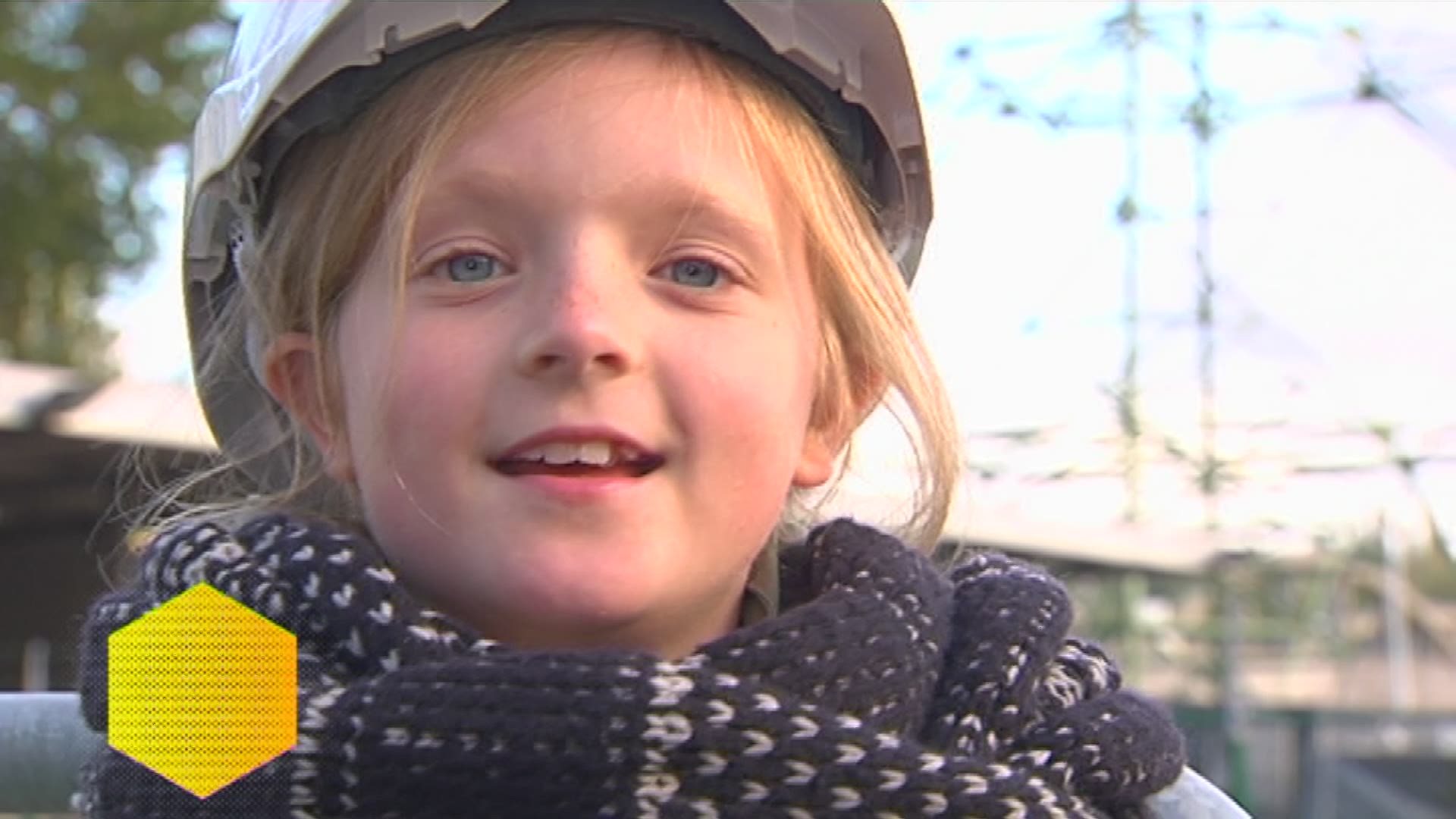 BEKIJK - Dit is de nieuwe Ketnet-wrapper die Sander Gillis opvolgt ...