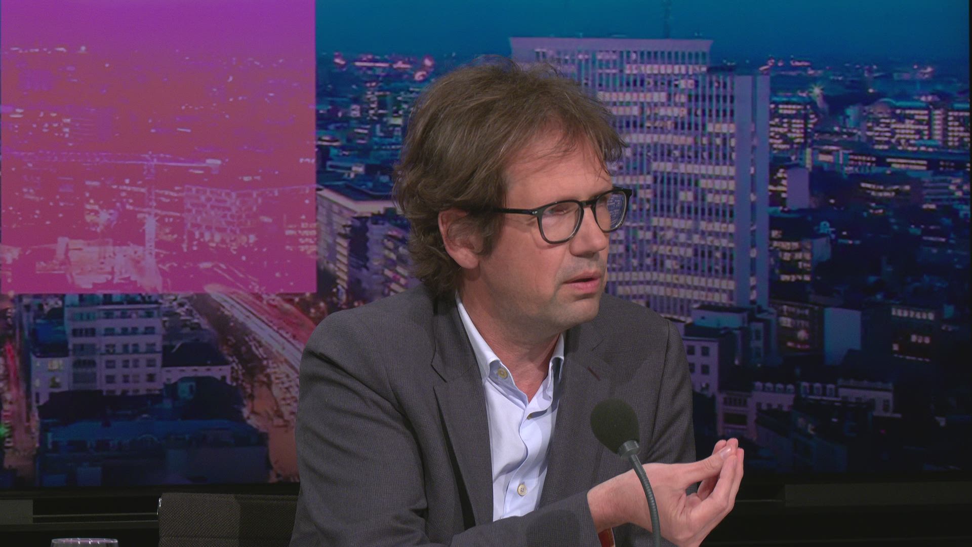 CD&V-voorzitter Mahdi klaagt "heksenjacht op Acid" aan in TikTok ...