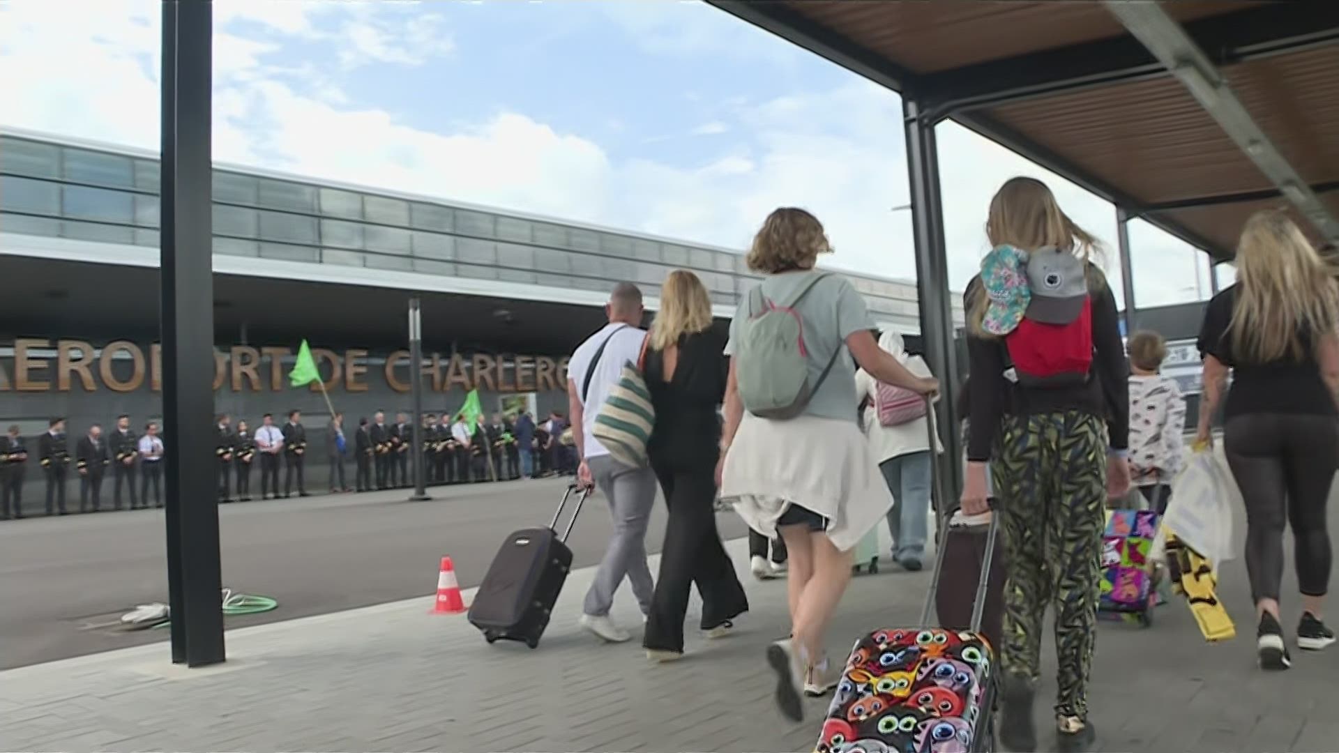 Erg rustig op luchthaven van Charleroi door staking Ryanair-piloten ... Erg rustig op luchthaven van Charleroi door staking Ryanair-piloten ...