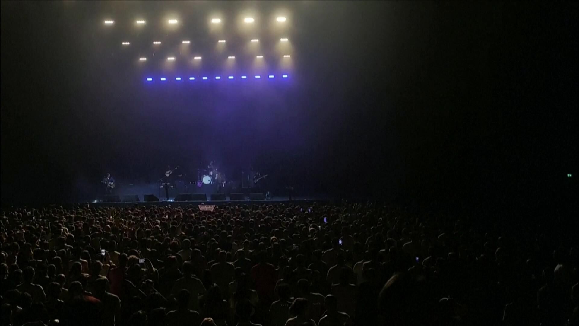 Heel wat Georgische fans verlaten concert van The Killers nadat ...