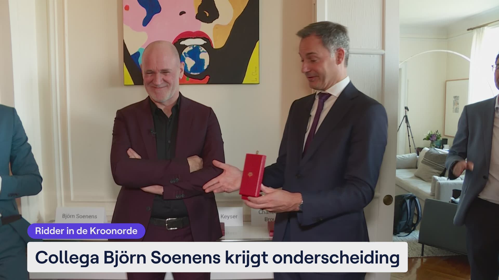 VS-correspondent Björn Soenens benoemd tot Ridder in de Kroonorde | VRT ...