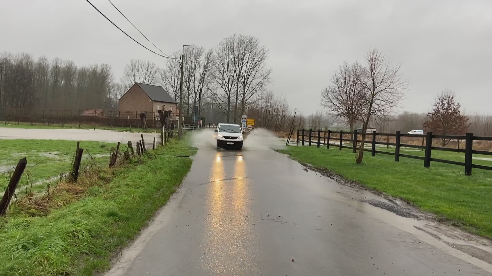 Intempéries : la phase d'alerte pour la Dendre est atteinte, risques d ...