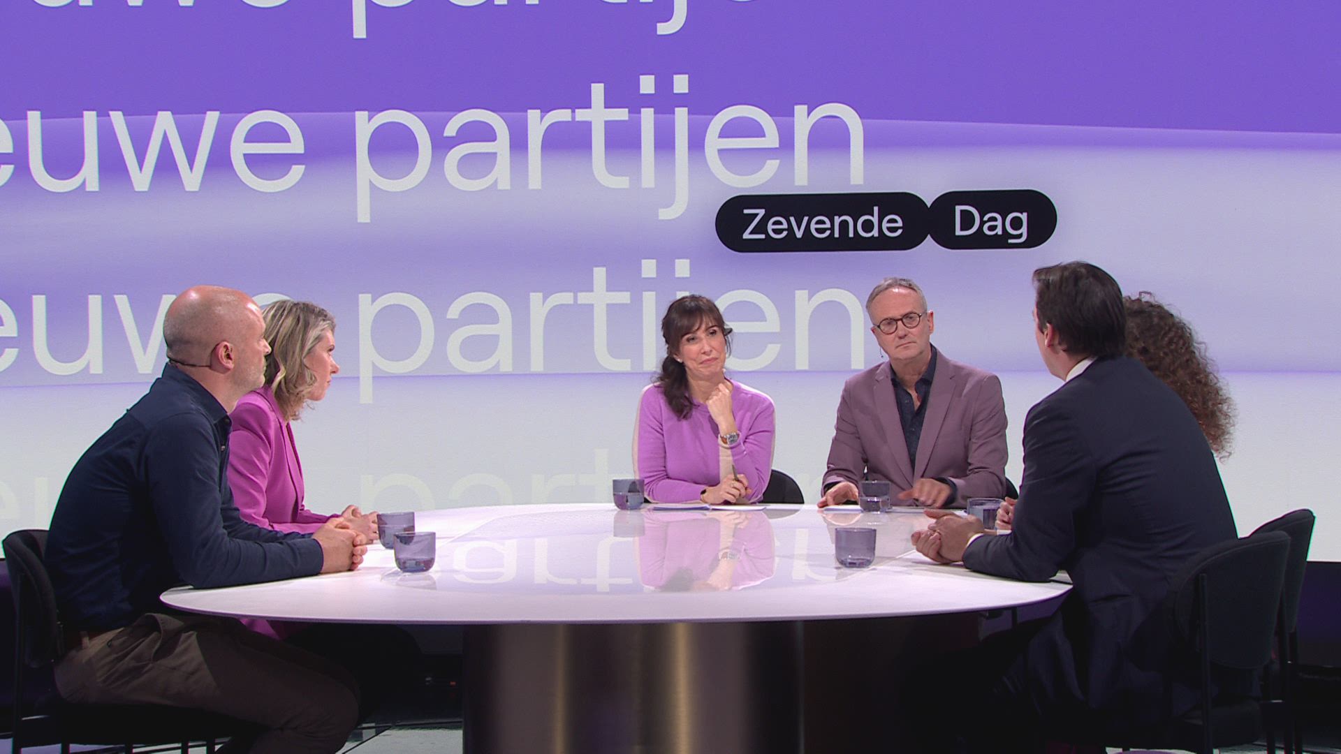 Thierry Baudet lanceert Vlaamse afdeling van Forum voor Democratie in Genk | VRT NWS: nieuws