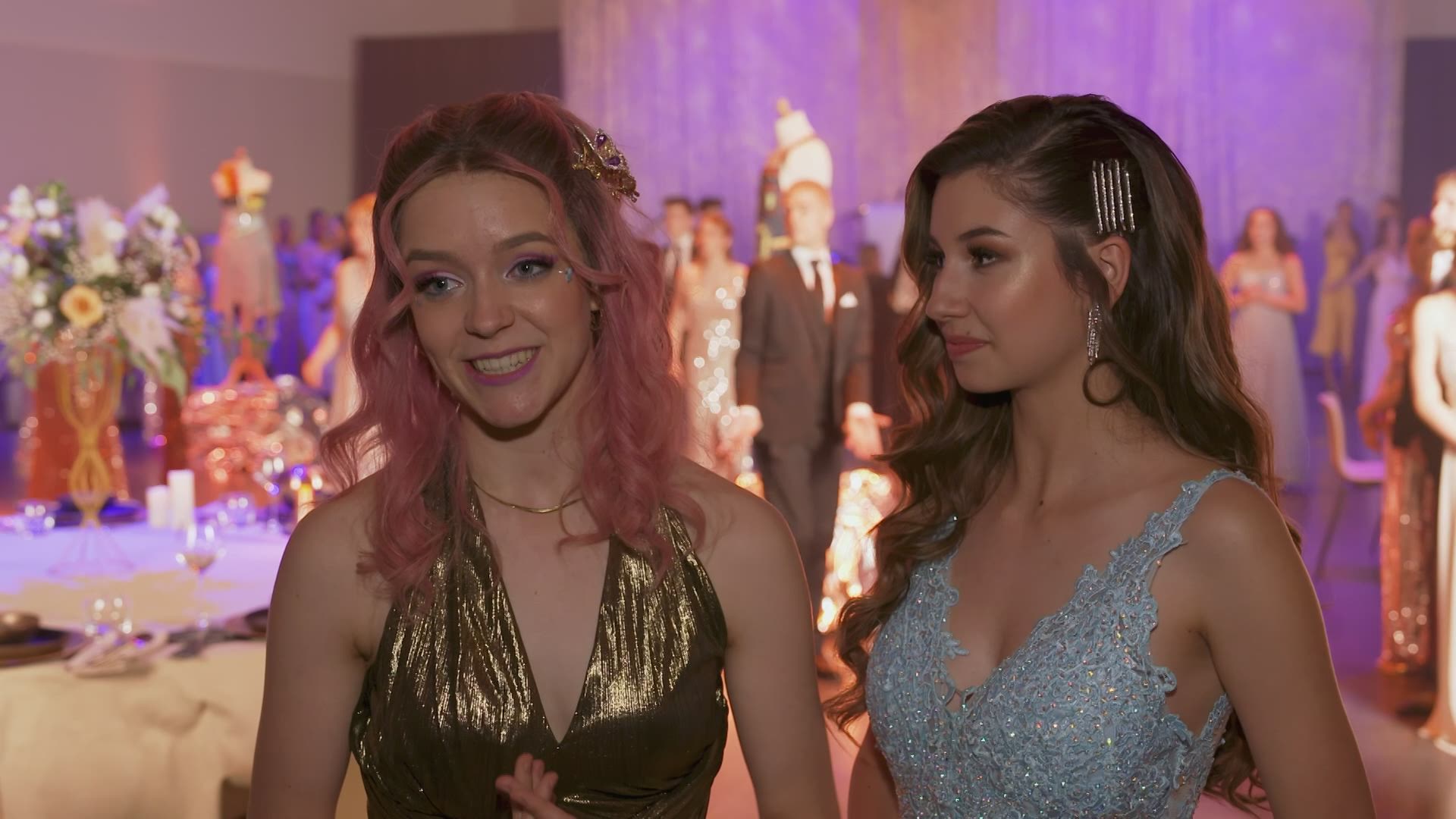 Nieuwe '#LikeMe'-reeks speelt zich af in praktijkschool in Middelkerke ...