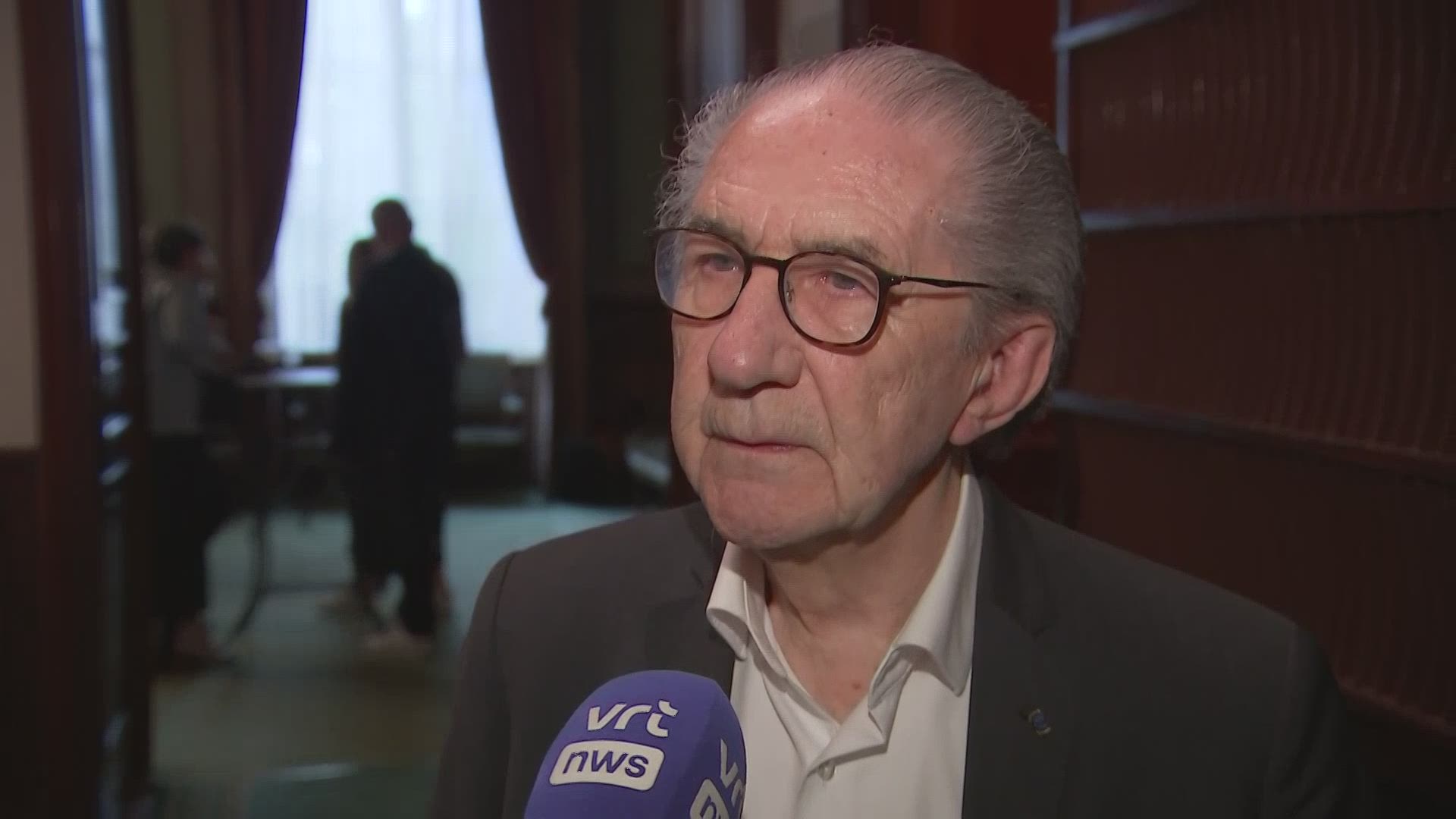 Koning Boudewijn dreigde met troonsafstand tijdens abortuskwestie ...