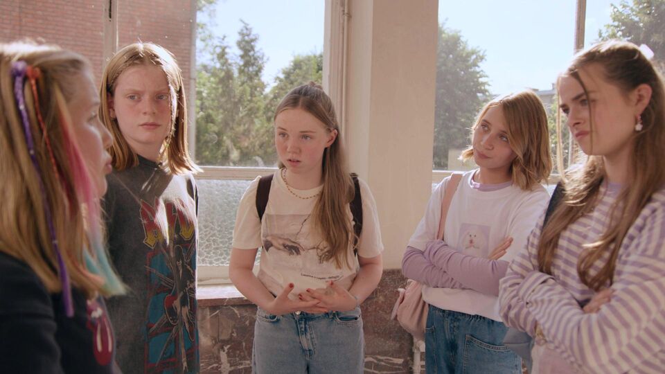 Meisjes - 9 (3) | VRT MAX