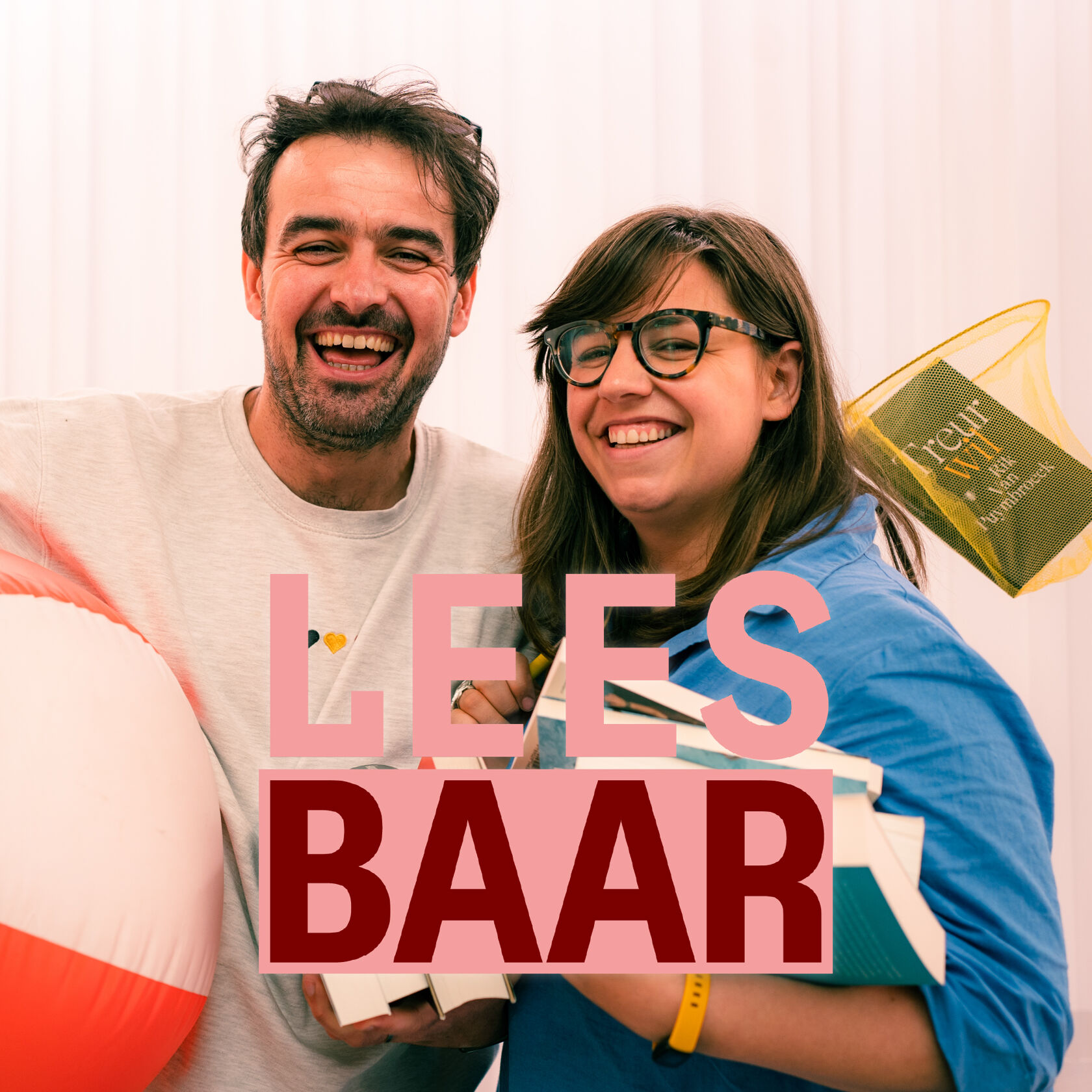 De zomerboekentips van Leesbaar – deel 1 - Leesbaar [Podcast] | VRT MAX