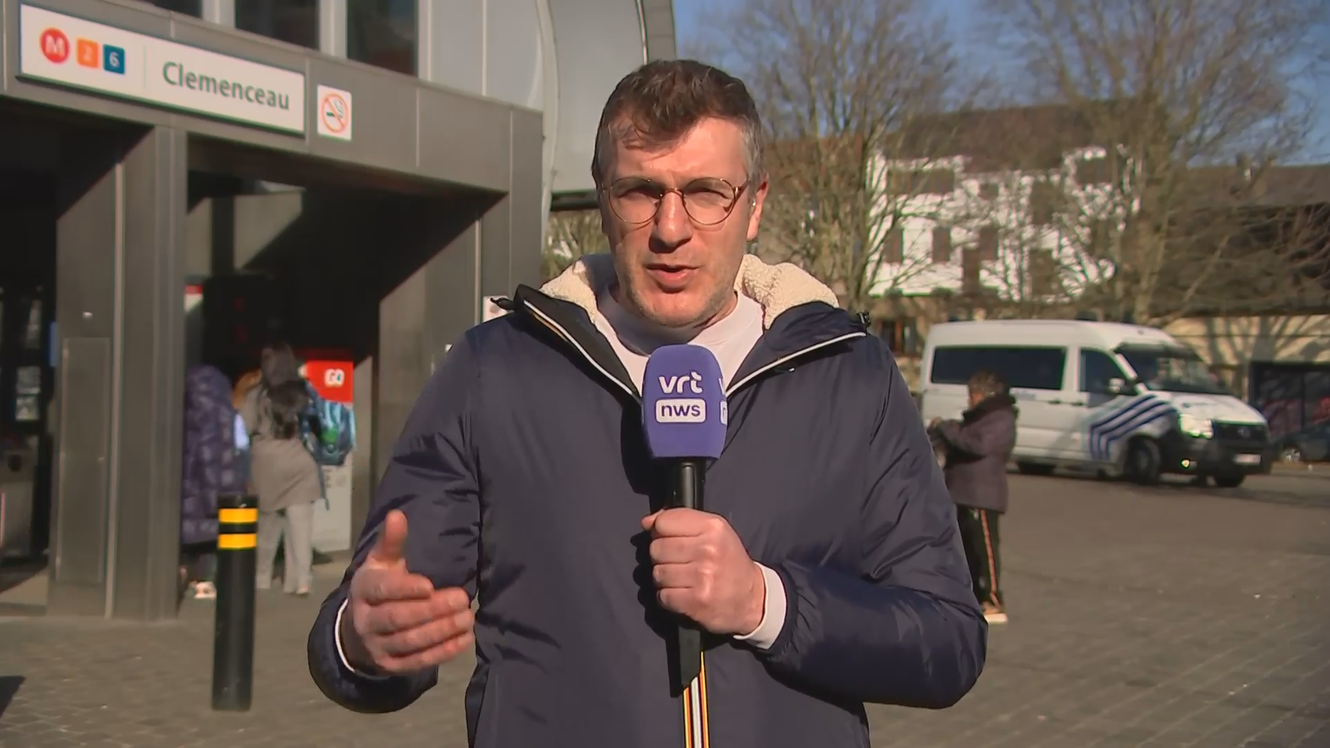 Helen Goedgebeur in Hoboken: "Brandweer is nog altijd massaal aanwezig ...