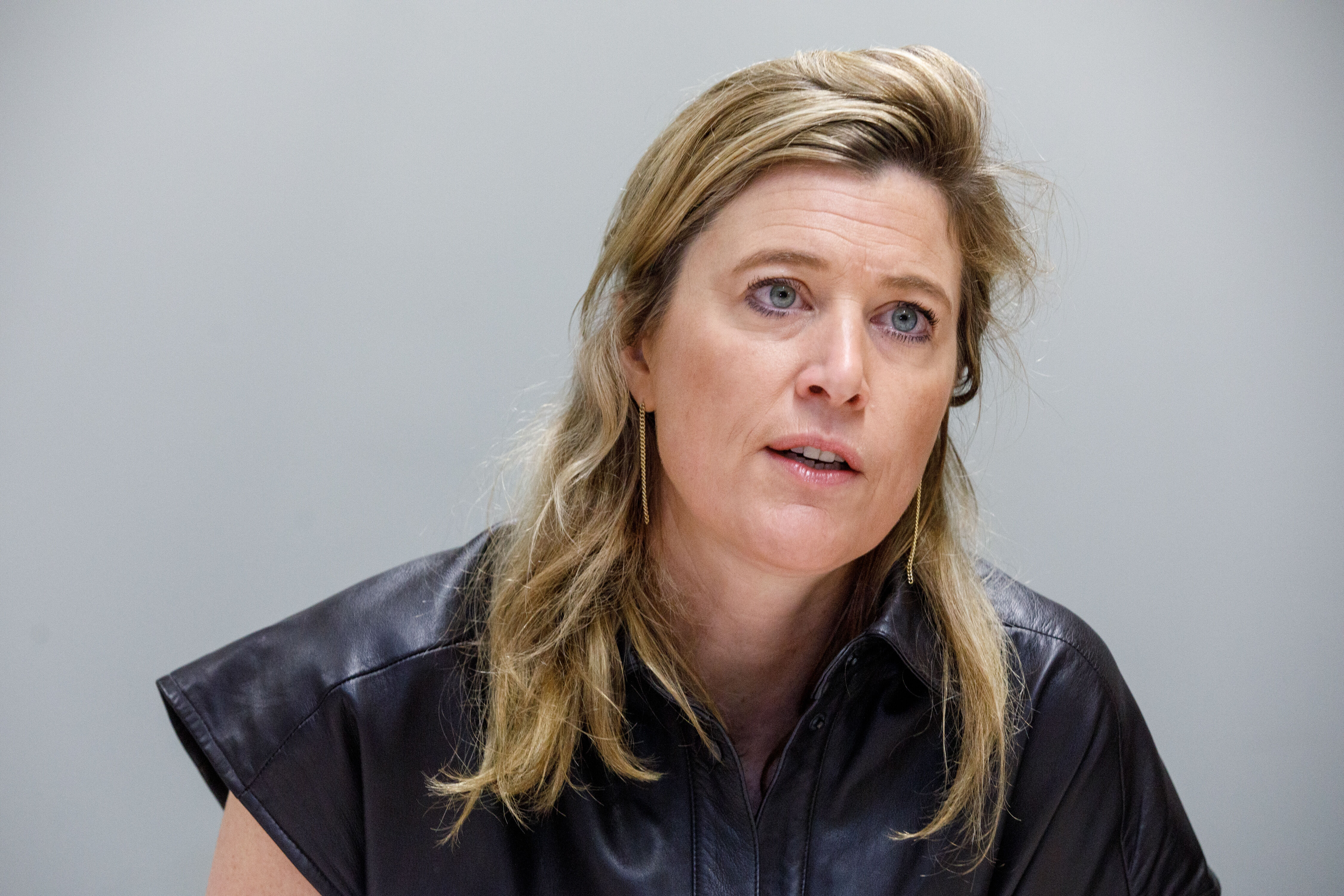 "Iedereen gaat hier lopen voor moeke": 100 km-run voor Kom op tegen ...