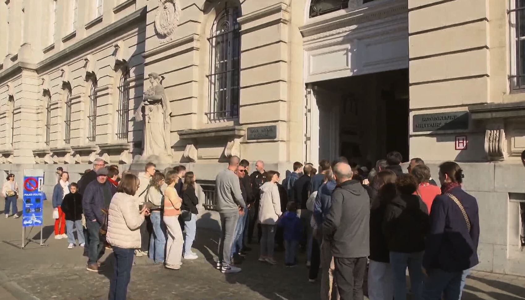 Adil El Arbi komt 7 jaar na "Patser" met vervolgfilm "Patsers" | VRT NWS: nieuws