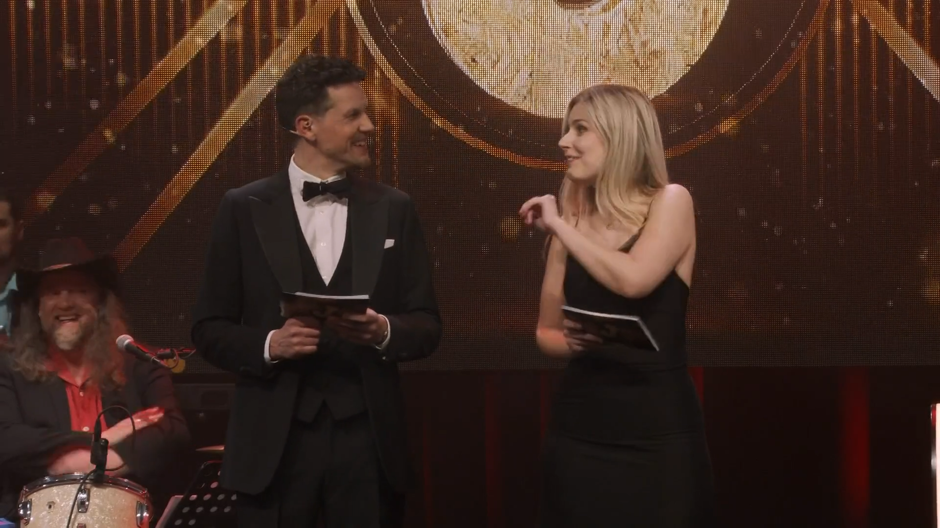 Adil El Arbi komt 7 jaar na "Patser" met vervolgfilm "Patsers" | VRT NWS: nieuws