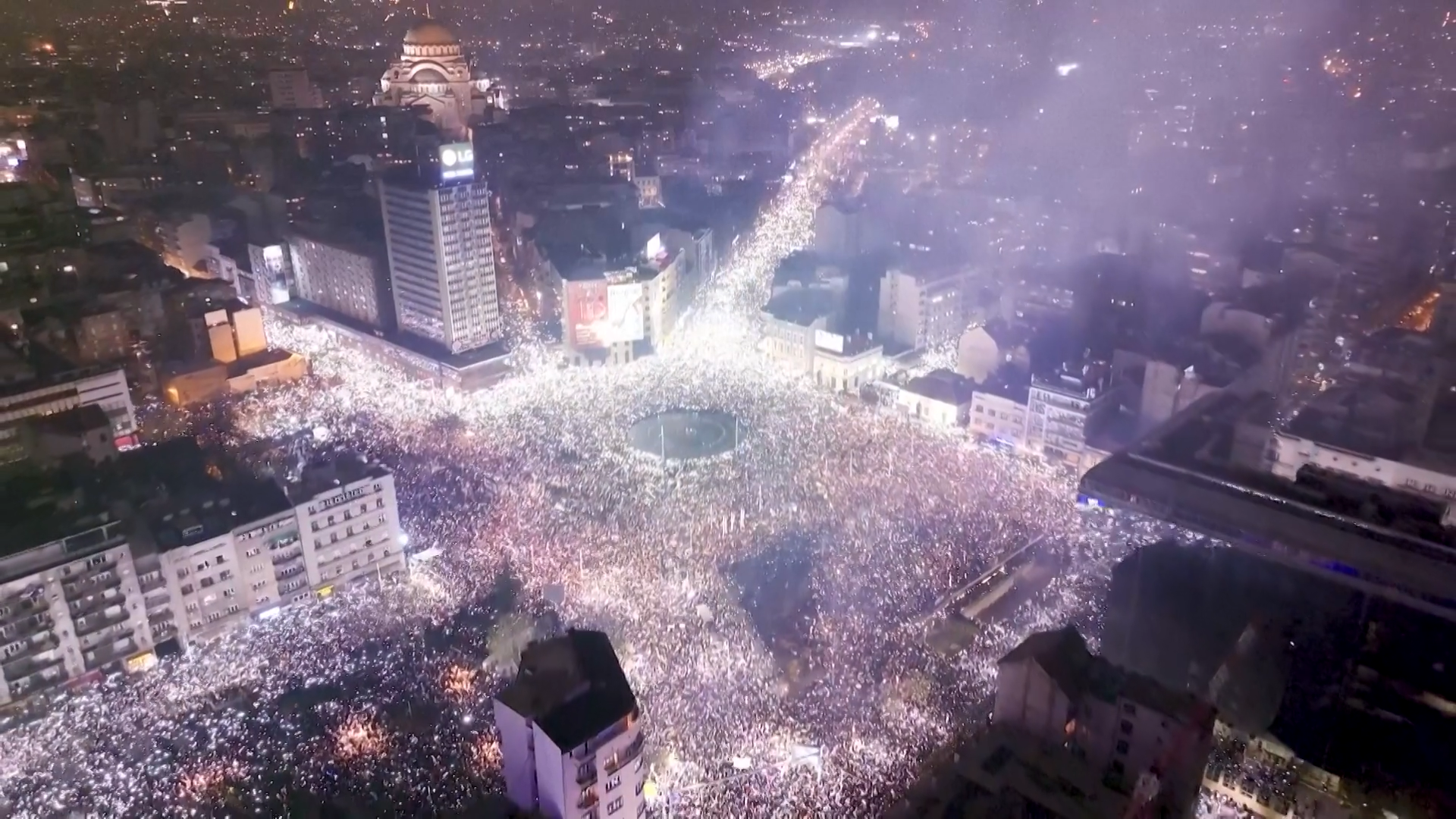 Karen Jansen uit Lommel gekroond tot Miss België 2025: "Ik ben trots op alle meisjes hier" | VRT ...