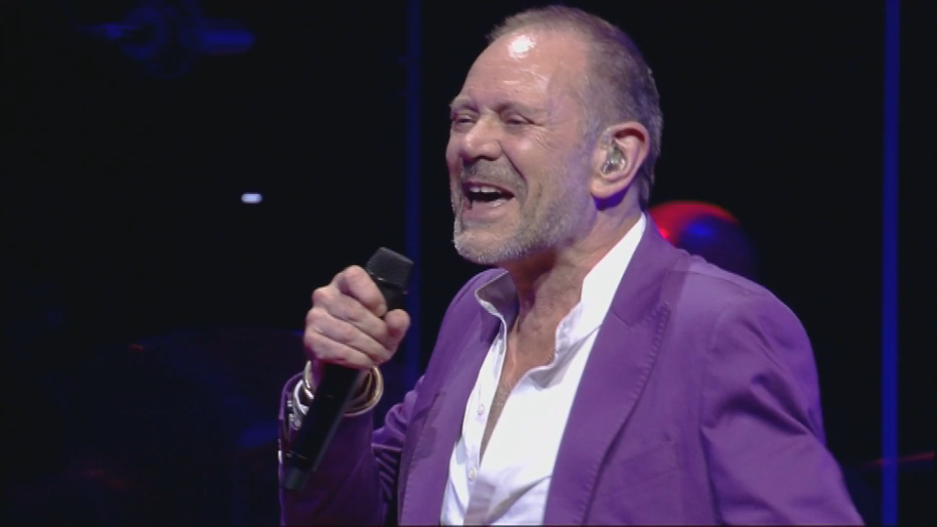 Bijna altijd vis, zo weinig mogelijk brood en véél zwemmen: Maggie De ...