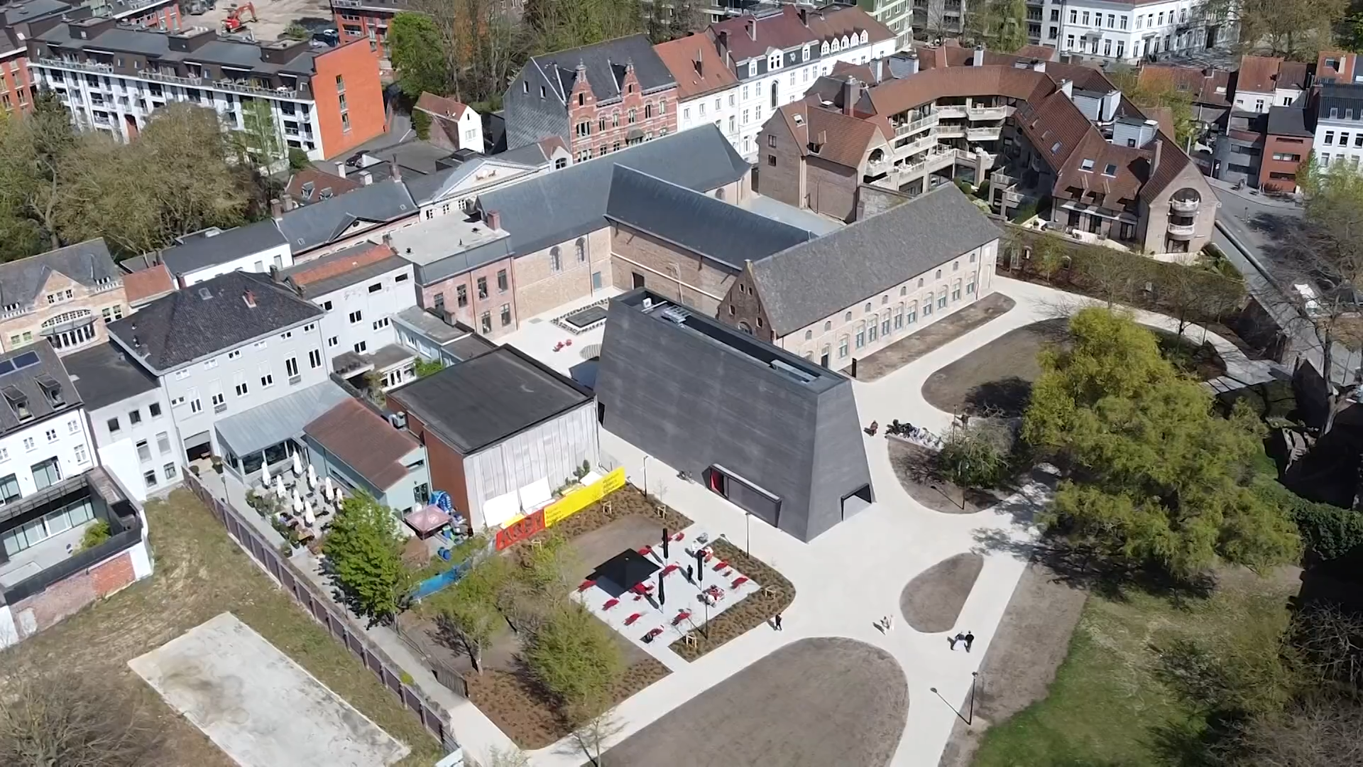 Druk, drukker, drukst: Driekoningentaart lokt lekkerbekken naar de ...