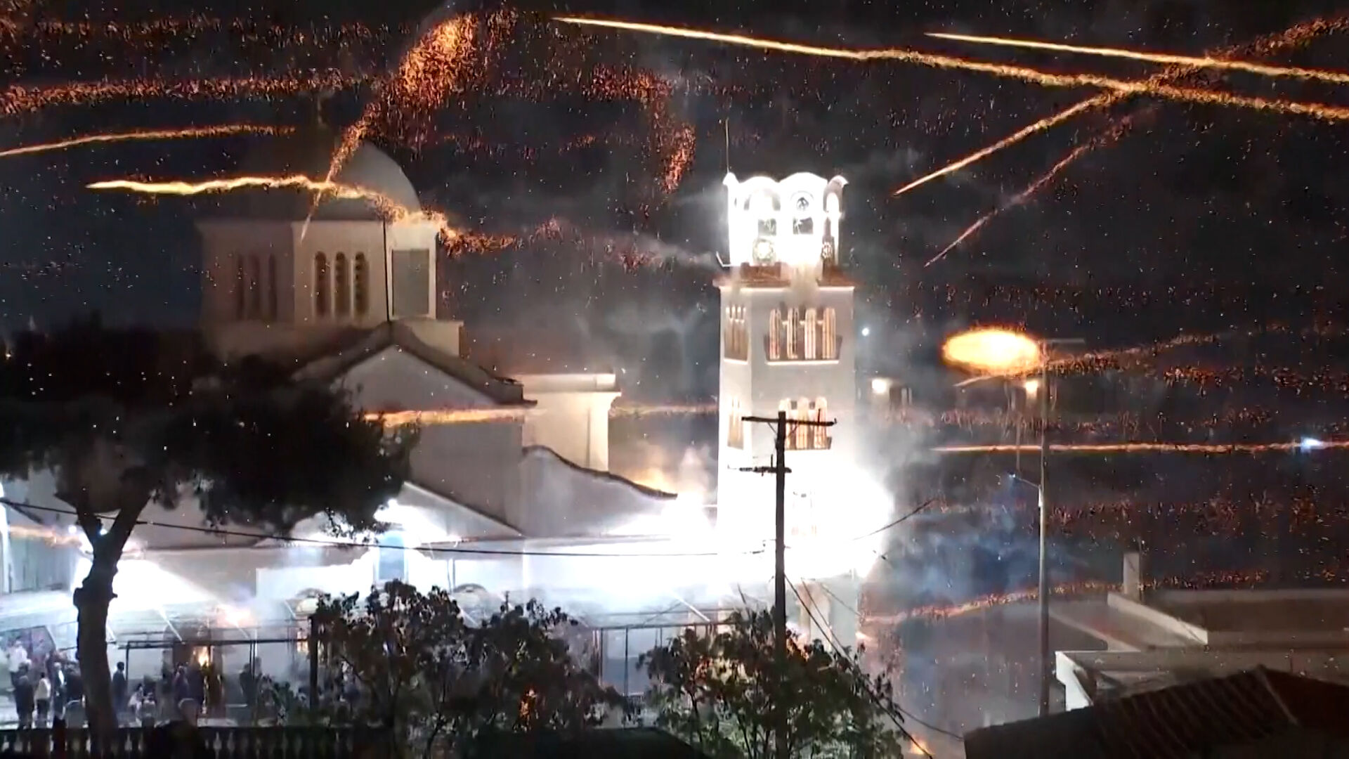 "Een onnavolgbare en unieke artiest", Willem Vermandere viert 85e verjaardag | VRT NWS: nieuws