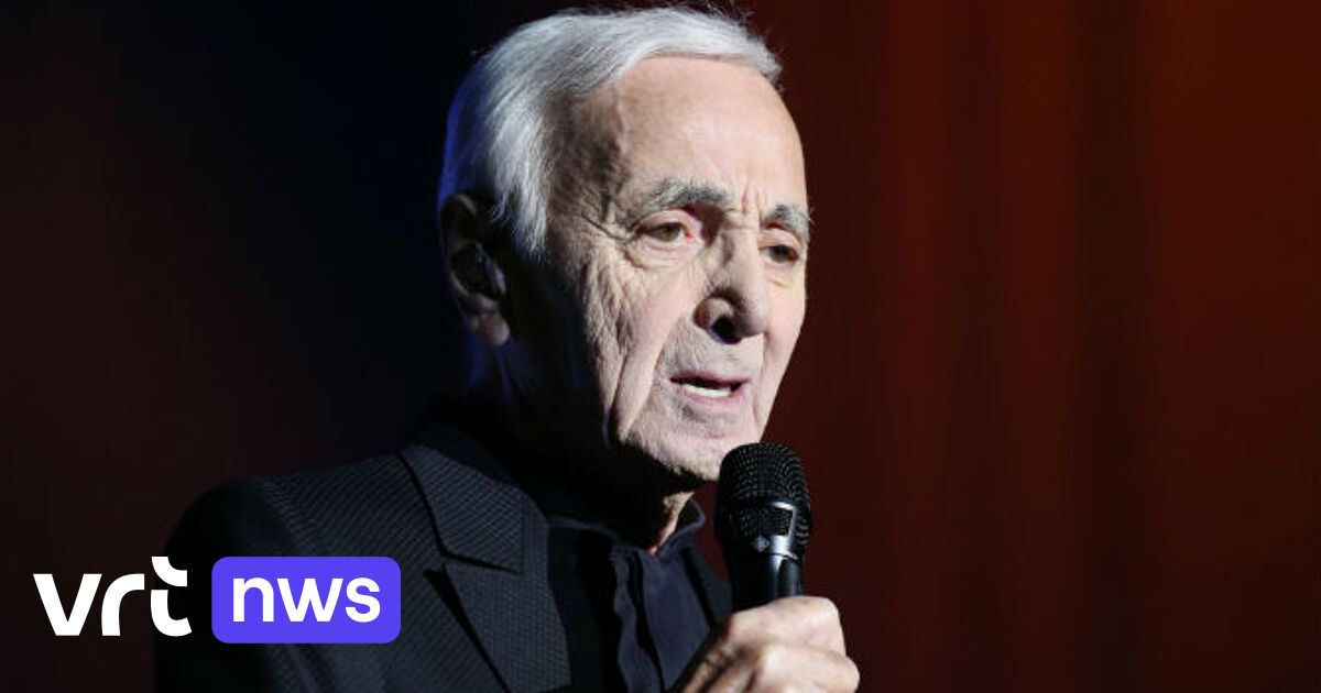 92-jarige Aznavour neemt in stijl afscheid van Belgische publiek | VRT ...