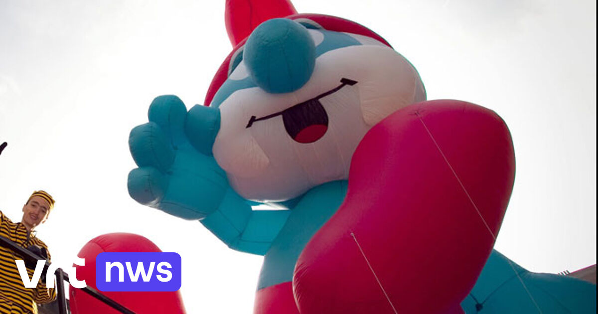 "Grote Smurf is Stalin, Brilsmurf Trotski" | VRT NWS Nieuws