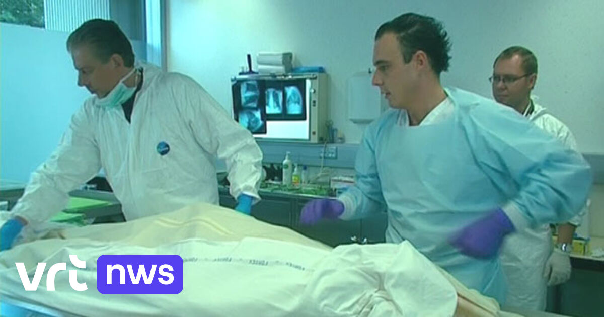 Wetsdokters schrijven open brief aan Turtelboom | VRT NWS: nieuws