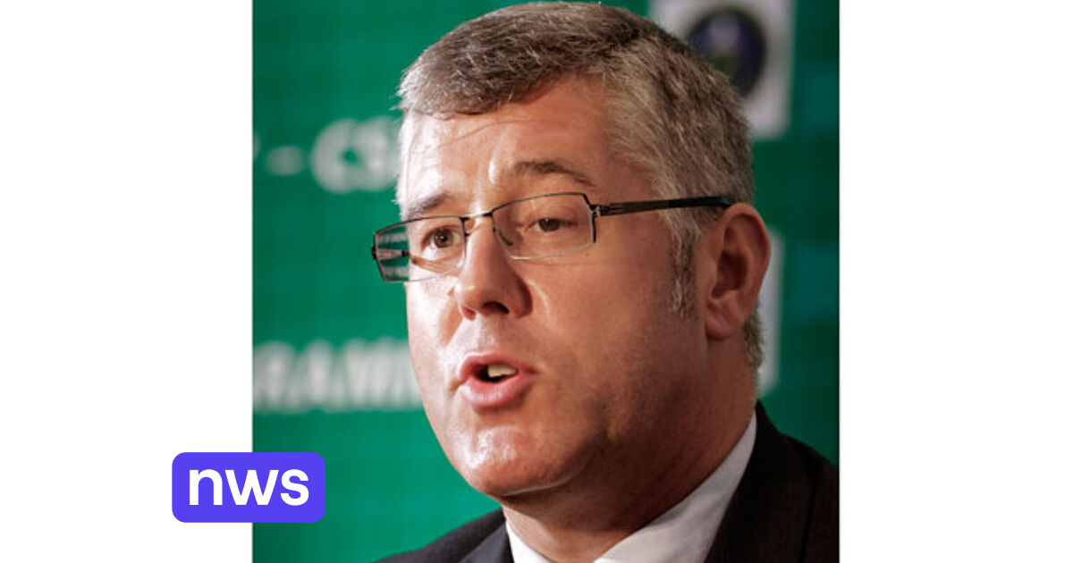 Topman Karl Slym van Tata Motors is omgekomen | VRT NWS Nieuws