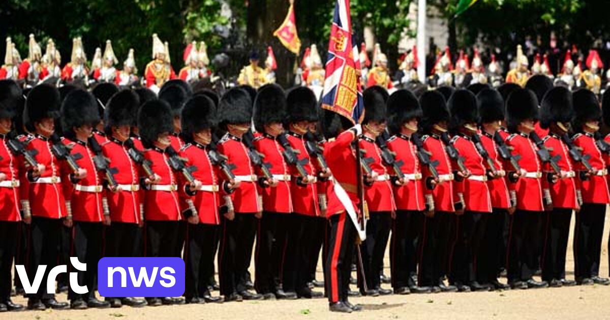 Welsh Guards’ band performs on Brussels’ market square | VRT NWS: news