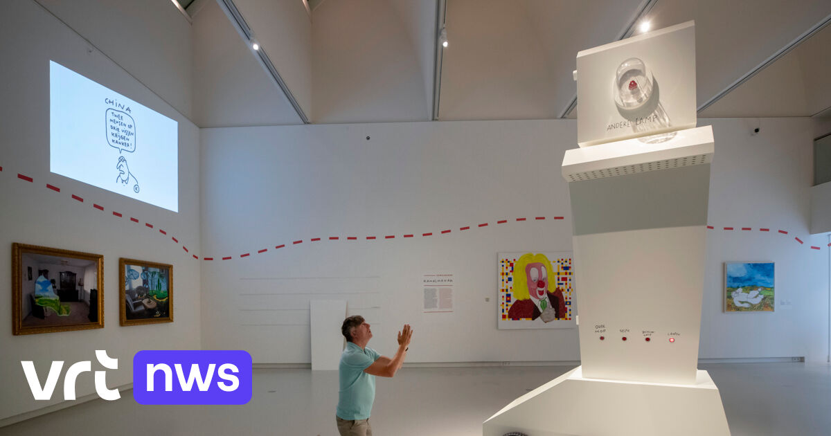 "Kama-robot" vertelt mopjes en deelt tekeningen uit | VRT NWS: nieuws