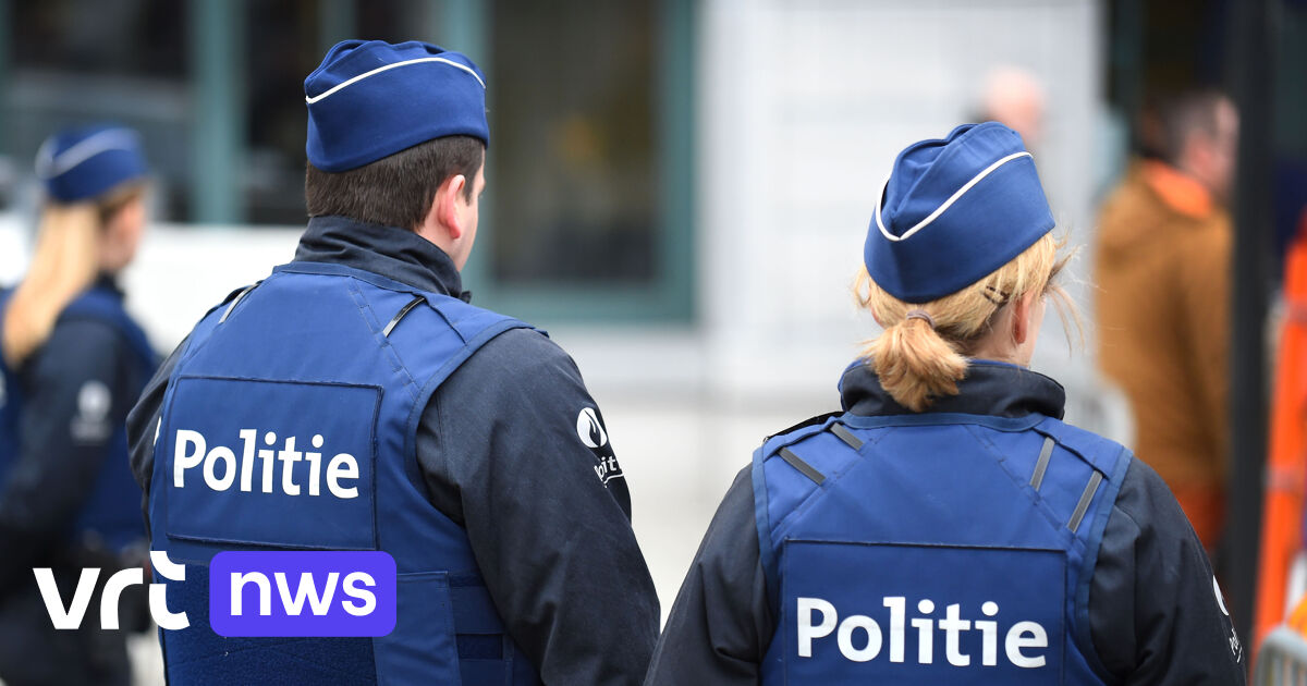 Politievakbond VSOA na vuurwerkgeweld tegen politie in Maasmechelen: "Keihard optreden ...