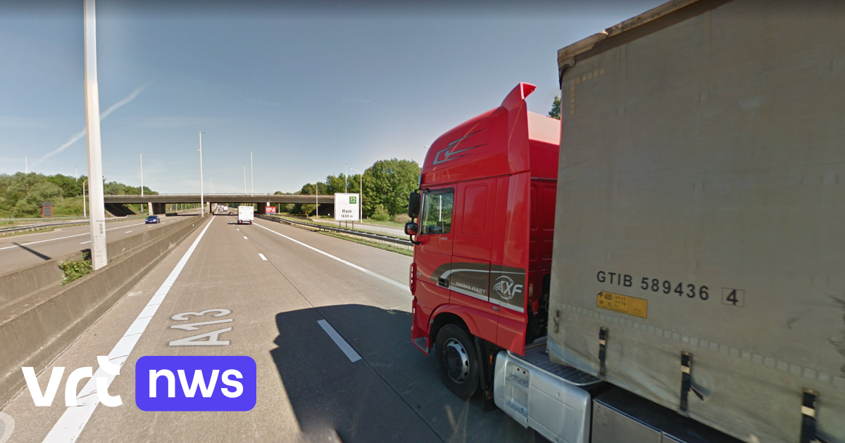 Plannen voor derde rijstrook op groot deel van E313 in Limburg | VRT ...