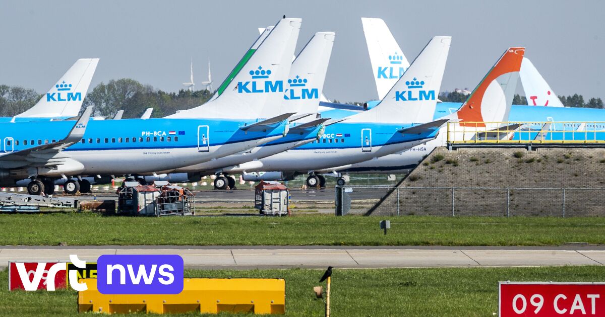 Nederlandse luchtvaartmaatschappij KLM schrapt tot 5.000 banen | VRT ... Nederlandse luchtvaartmaatschappij KLM schrapt tot 5.000 banen | VRT ...