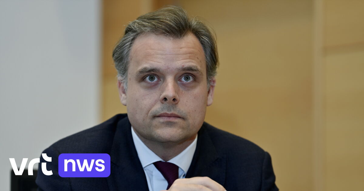Ook ex-minister Philippe De Backer stiekem gefilmd door privédetectives ...