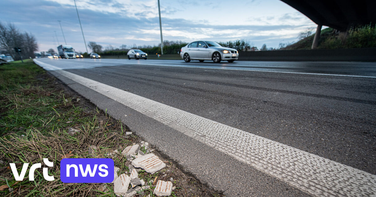 "Da's pech, maar geen pechstrook": Wegen en Verkeer lanceert campagne ...