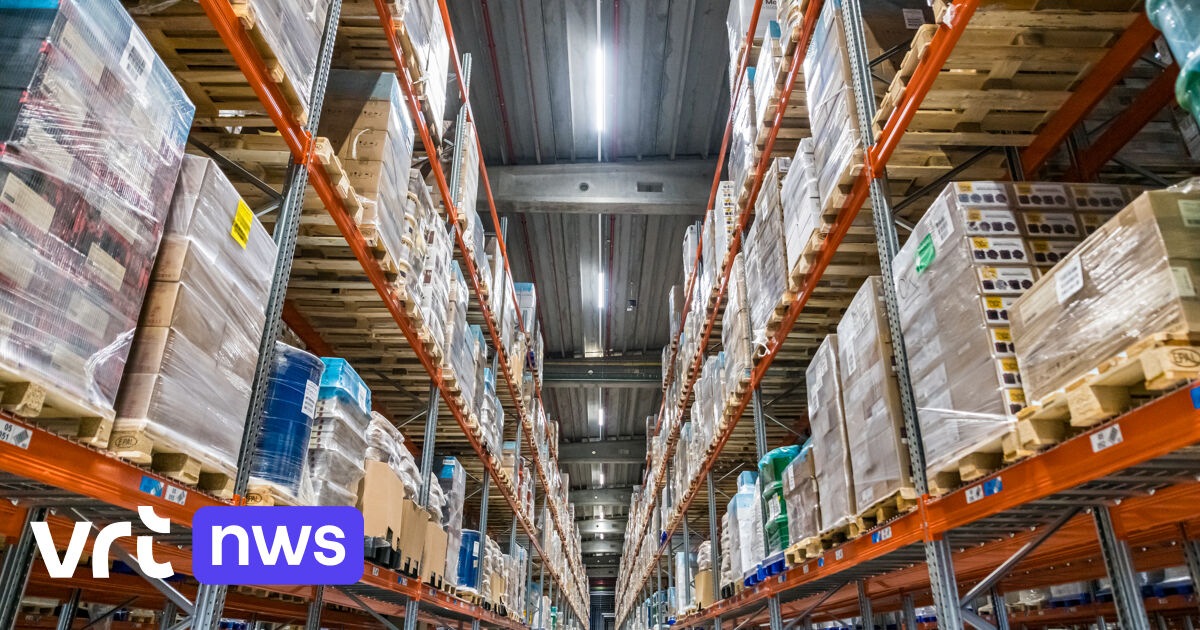 World’s biggest chocolate distribution centre opens in Lokeren | VRT ...