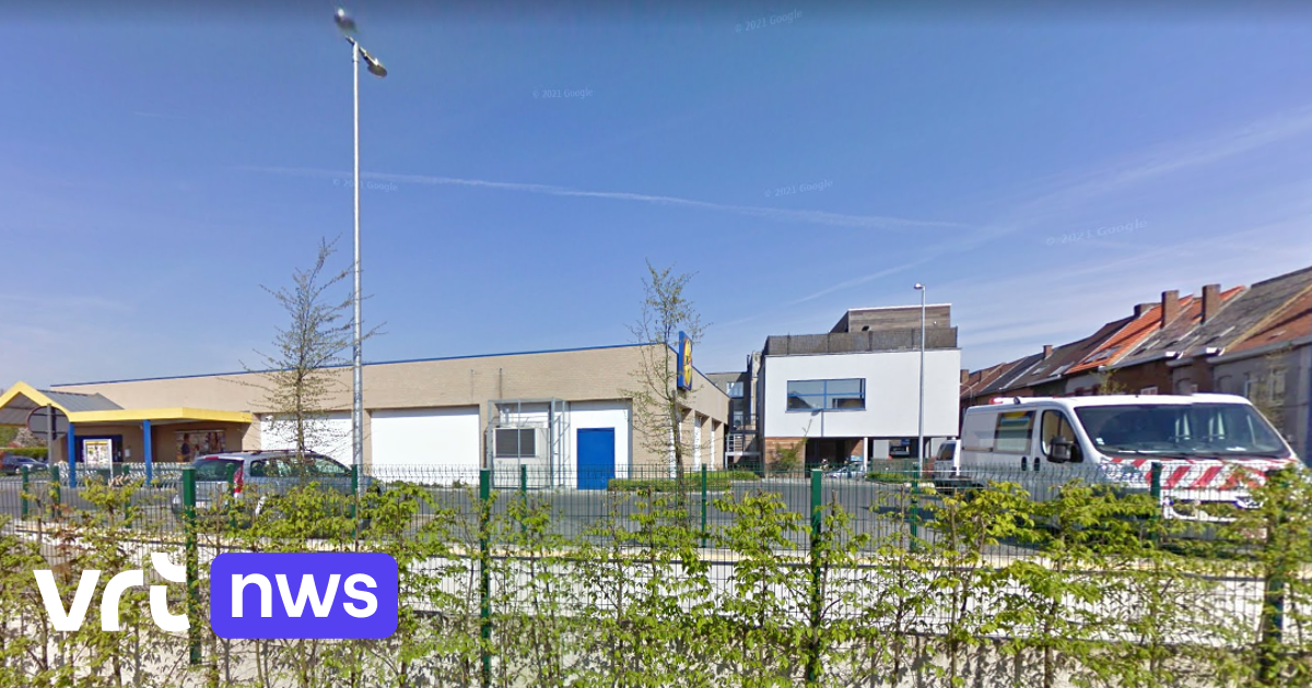 Voorlopig geen moskee aan oude Lidl in Essenbeek: verkeersimpact blijkt ...
