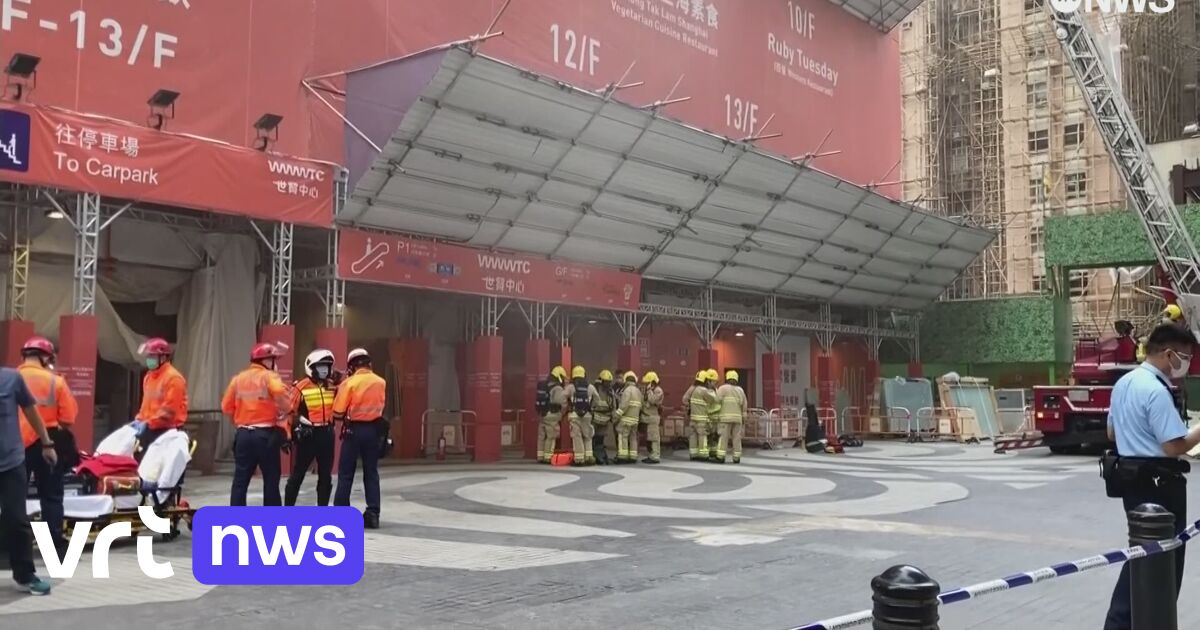 Brand in WTC in Hongkong, meer dan 150 mensen zitten vast op dak van ...