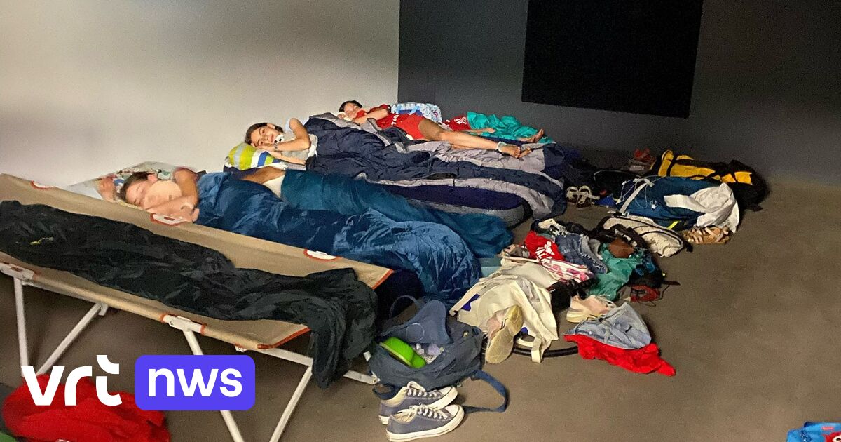 Beddy-byes for kids at S.M.A.K. in Ghent | VRT NWS: news