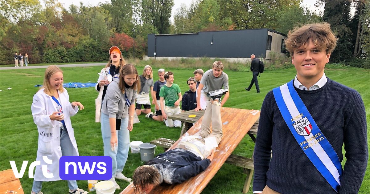 Studentendoop in de KULAK in Kortrijk: "Geen alcohol, geen gevaarlijke opdrachten" | VRT NWS: nieuws