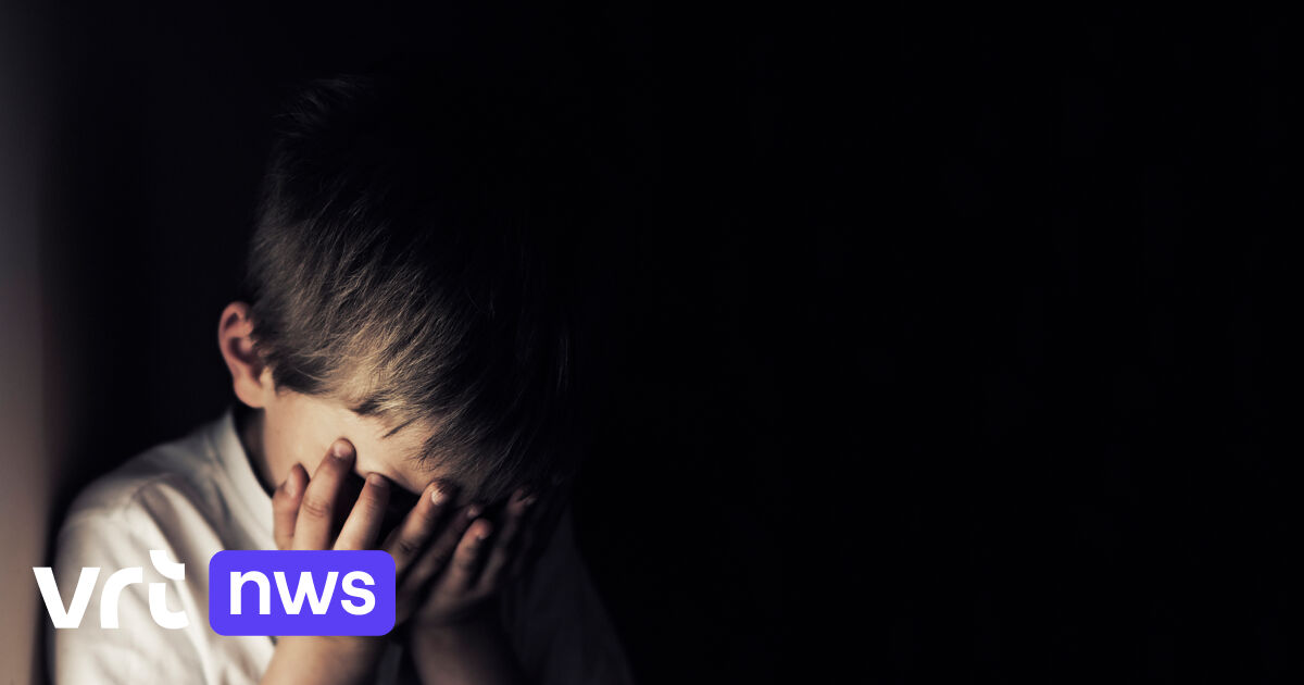 10 jaar cel voor opa (63) uit Ingelmunster die meerdere familieleden ... 10 jaar cel voor opa (63) uit Ingelmunster die meerdere familieleden ...