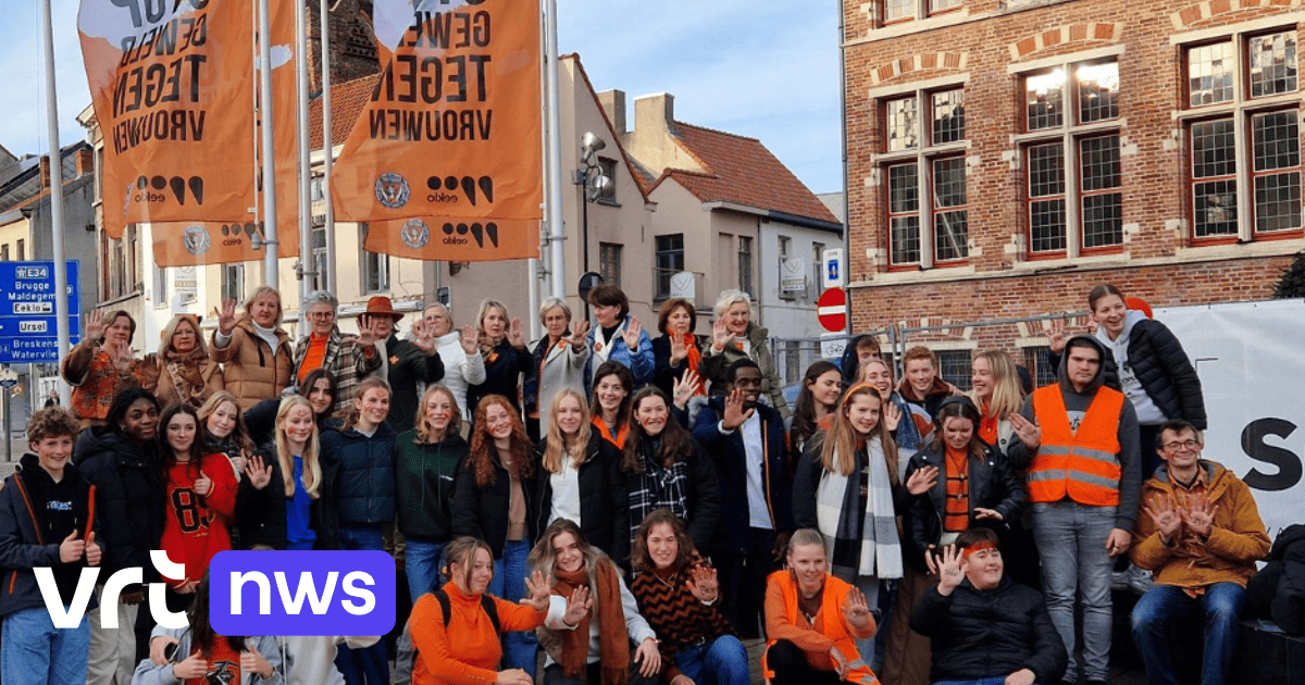 Eeklo laat oranje vlaggen wapperen tegen partnergeweld | VRT NWS Nieuws