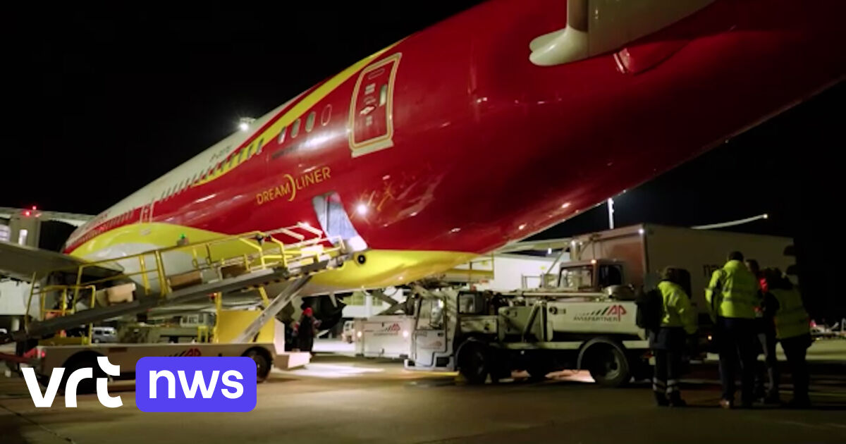 Eerste vliegtuig geland uit China waarvan afvalwater wordt ...