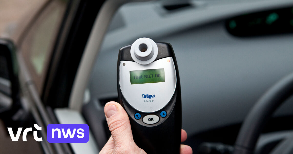 Alcoholslot in de wagen werkt effectief om bestuurders op het rechte ...
