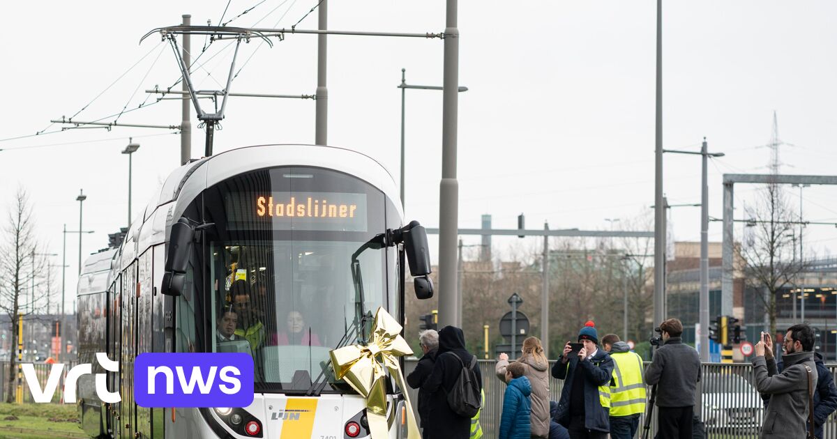Nieuwe Antwerpse trams ingehuldigd: maak kennis met de Stadslijner ...